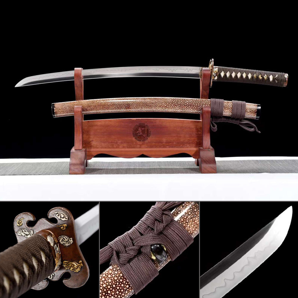 雪を踏む放浪の竜 Wakizashi Sword T10 Steel Hamon Mirror grinding